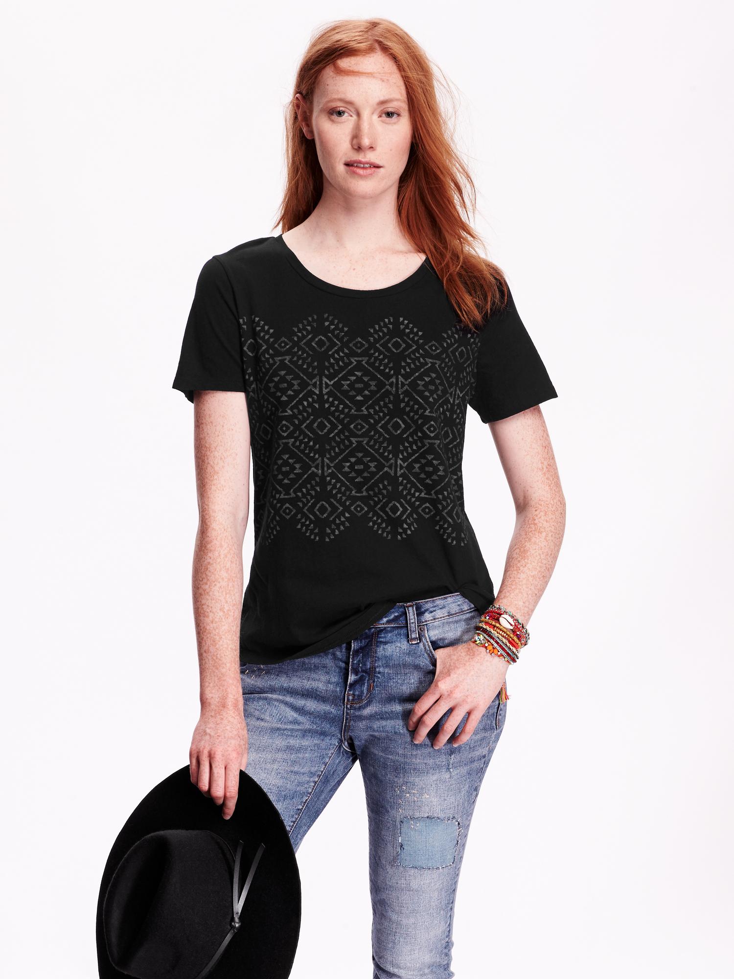Rounded-Hem Graphic Tee | Old Navy
