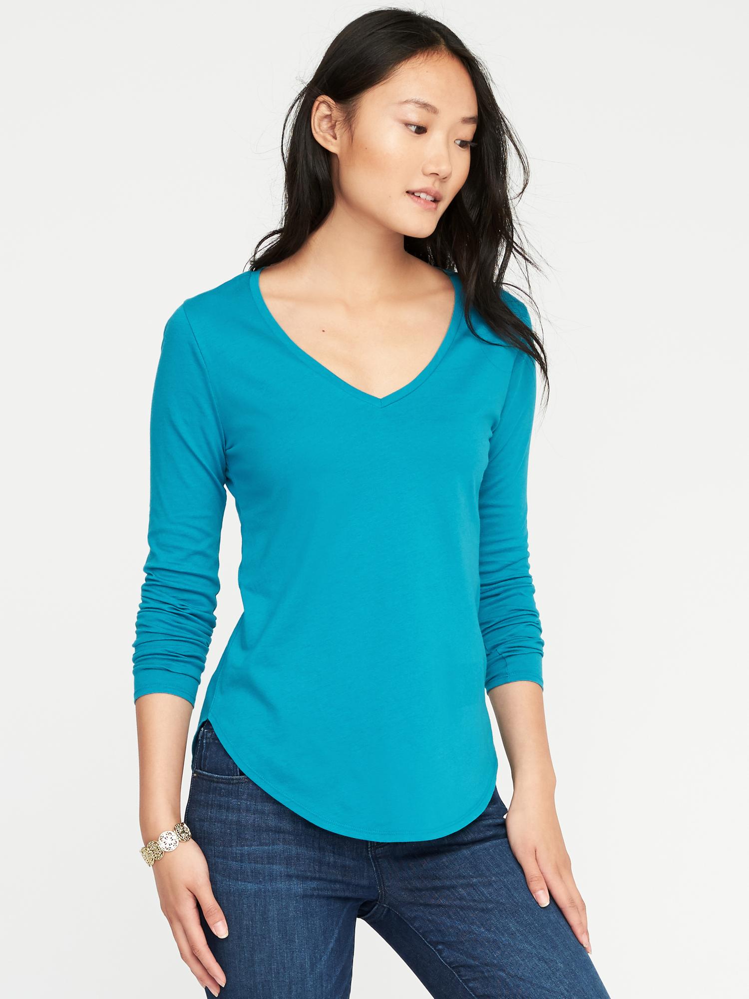 EveryWear Curved-Hem V-Neck Tee for Women | Old Navy