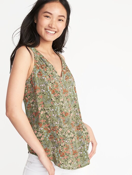 Sleeveless Lightweight Cutout-Back Top for Women | Old Navy