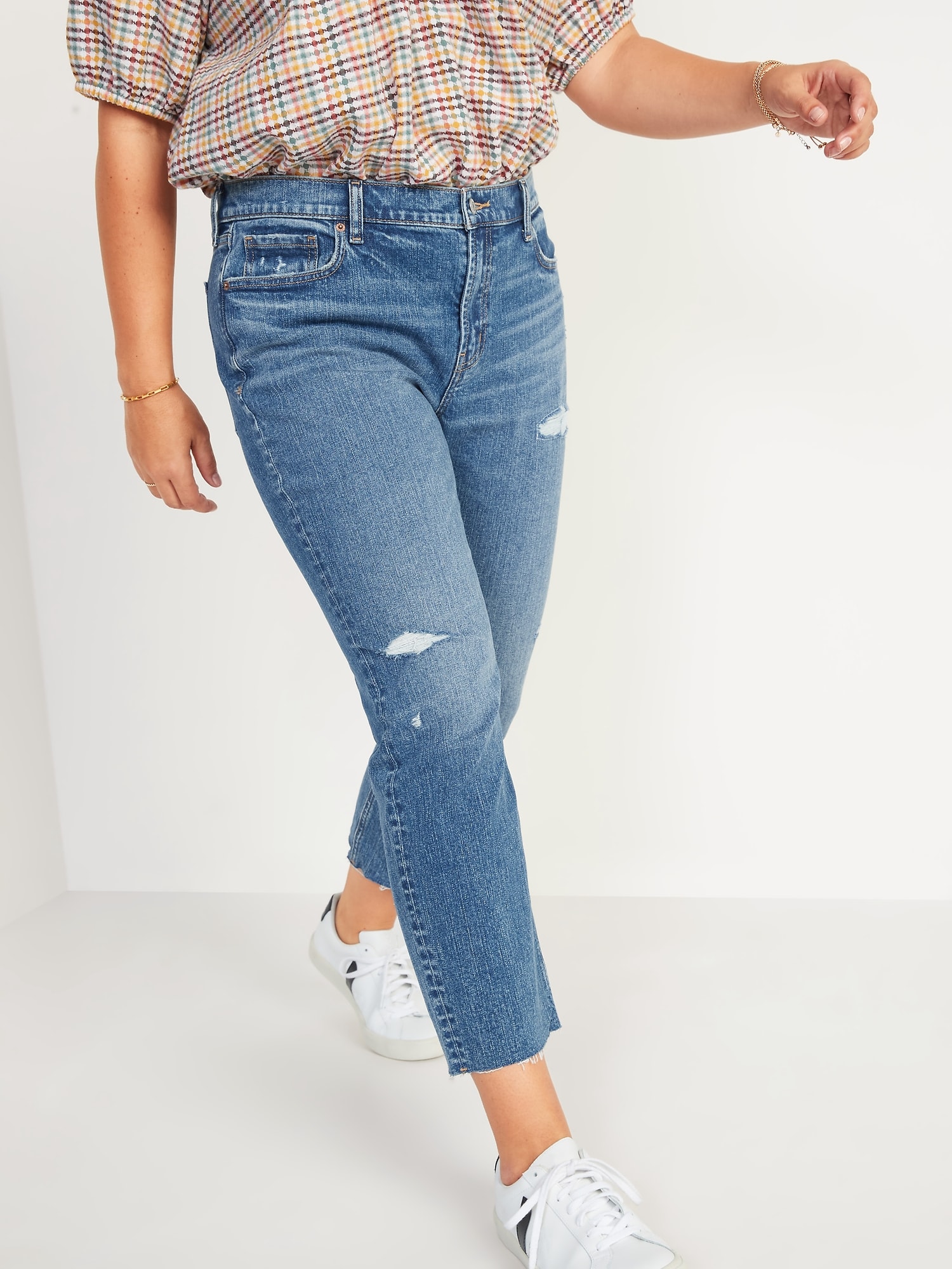 Mid-Rise Boyfriend Straight Ripped Cut-Off Jeans | Old Navy