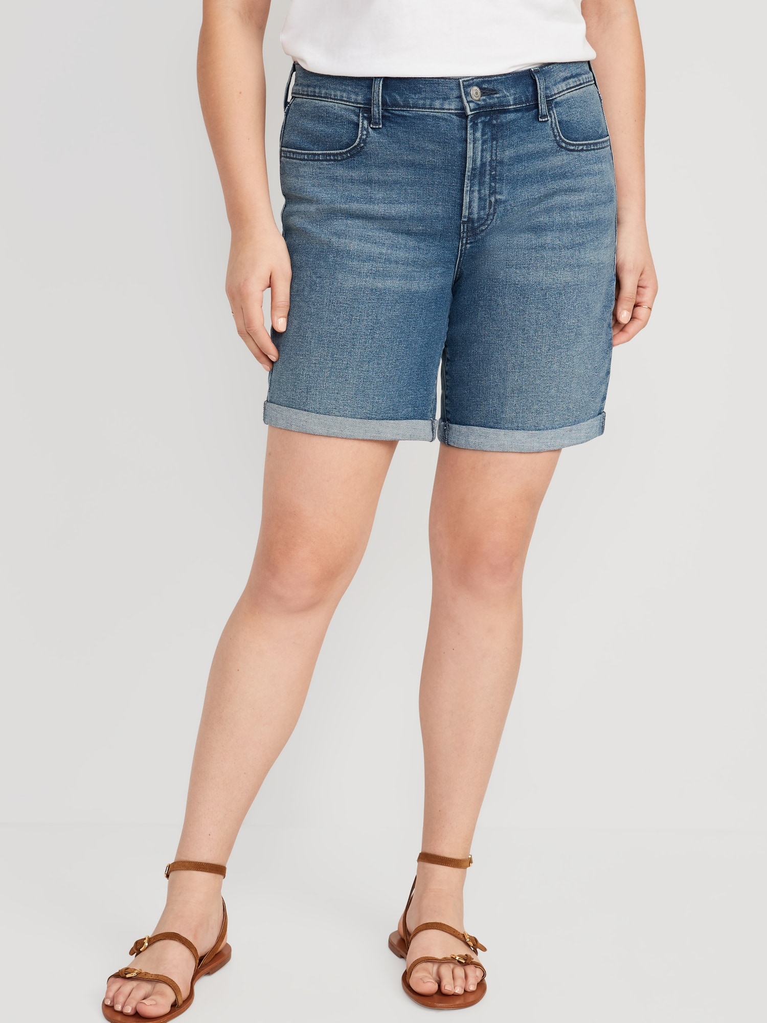 Mid-Rise Roll-Cuffed Jean Shorts -- 7-inch inseam | Old Navy